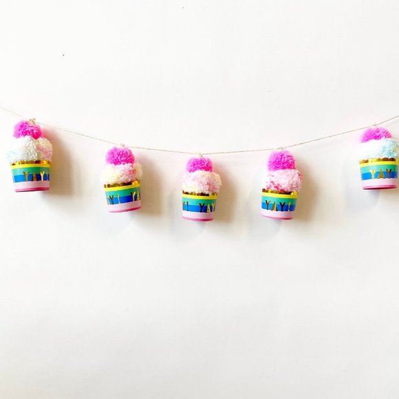Handmade | Party Supplies | Cupcakes Birthday Party Garland Cupcake ...